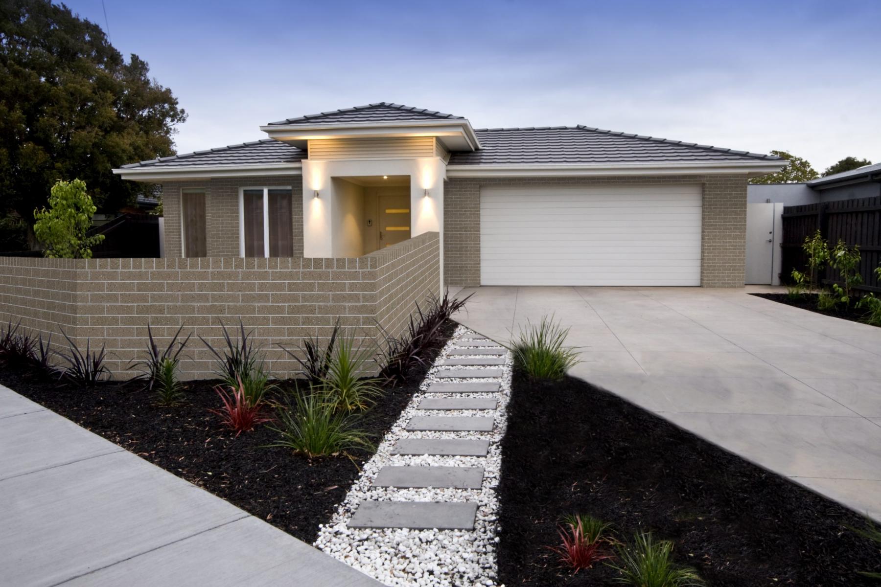 Back to Bricks – Trade Alliance Group